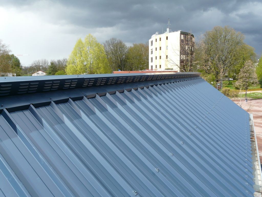 Fabricant de couvertures et façades industrielles, bardage pour le bâtiment